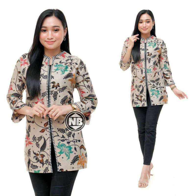 Contoh Model Blouse Batik Wanita 20+ Ide Blus Batik | Pakaian Wanita,