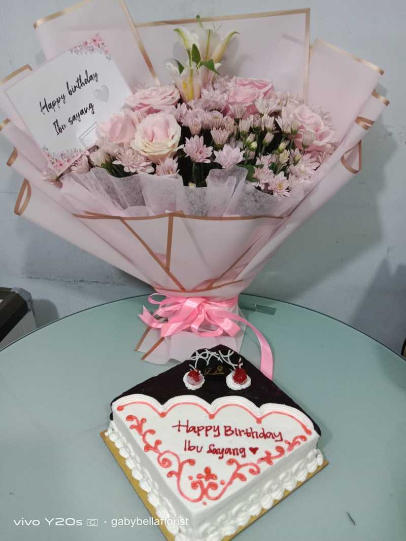 Promo cake dan buket. bunga cake. cake mix bunga cake ultah buket mawar ...