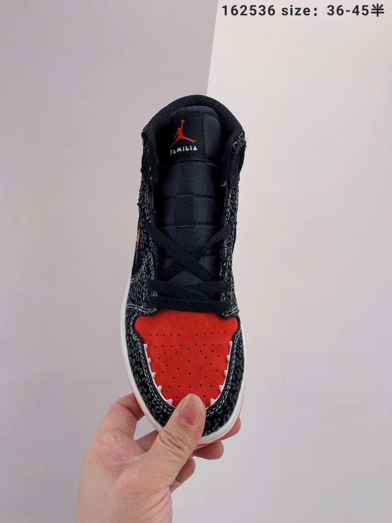 Jual Nike Air Jordan 1 Mid Se Medium Top Red Bean Milk Tea Aj1 Jordan 1 ...