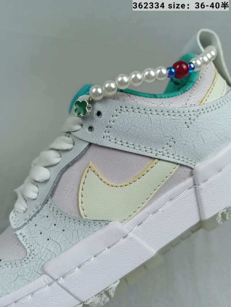 Jual Original The biggest highlight of the NIKE Dunk Low disrupt ...