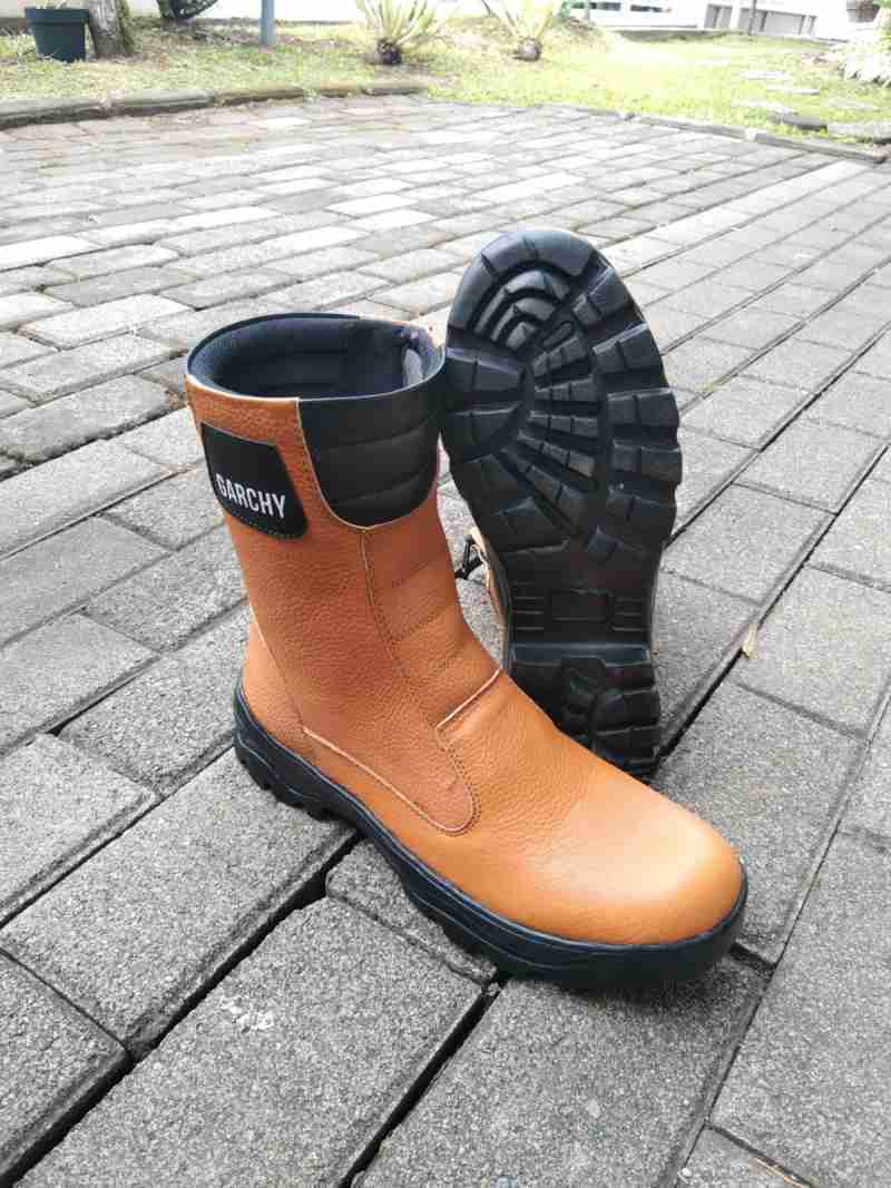 Promo Sepatu Kerja Proyek Safety Boot GARCY Sepatu kerja ujung baja ...