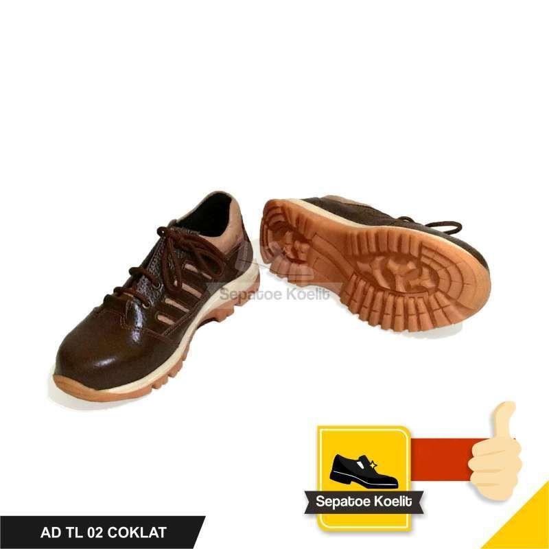 Jual Sepatu Safety - Sepatu Kerja Safety Kulit Suede Model Tali Di ...