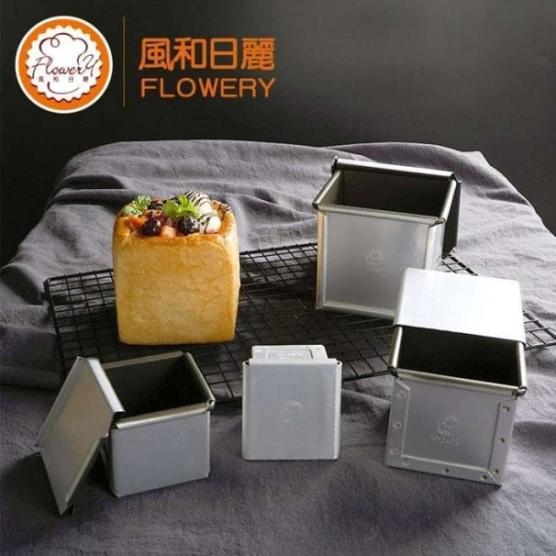 Promo Non-Stick Cube Loaf Pan (with Lid) - 5x5x5 - Multy Colour Diskon ...