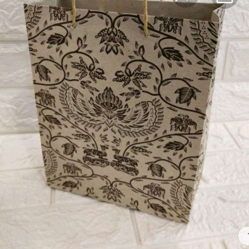 Jual TAS KERTAS PAPER BAG MOTIF BATIK GOODIE BAG UK.25x20x8 cm - 2 di ...