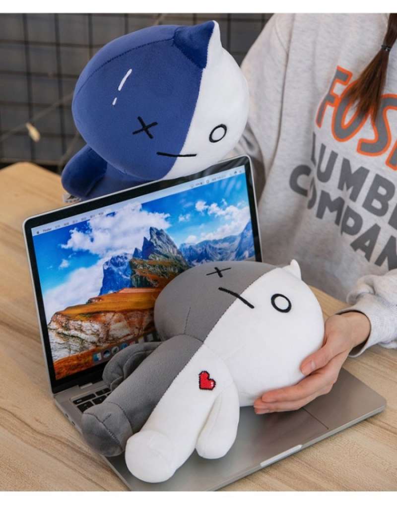 Promo Boneka anime van berdiri bahan plush Diskon 50% di Seller WARIER ...