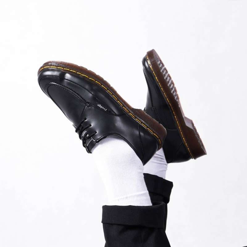 Promo Prodigo * Sepatu Pria Mahakam Hitam | Sepatu Low Boots | Sepatu ...