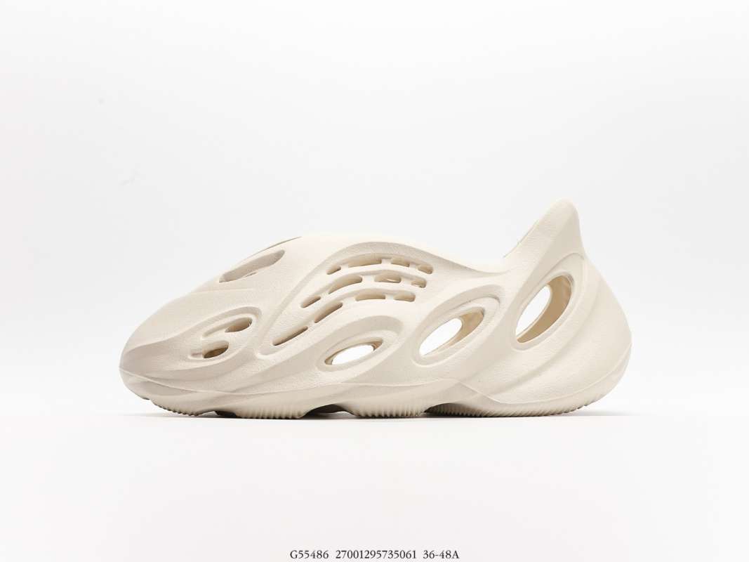 Jual Adidas Yeezy Foam Runne Lubang Sepatu Sandal01 Di Seller Yiwang ...