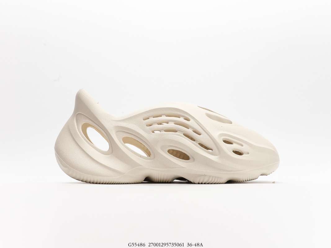 Jual Adidas Yeezy Foam Runne Lubang Sepatu Sandal01 Di Seller Yiwang ...