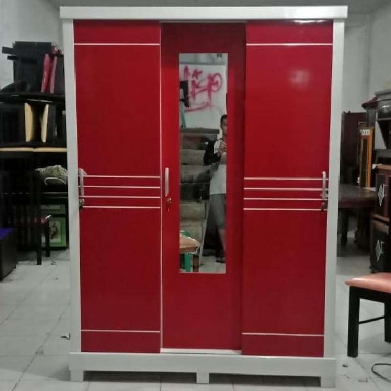 Jual lemari sliding 3 pintu full kaca list putih - Merah di Seller ...