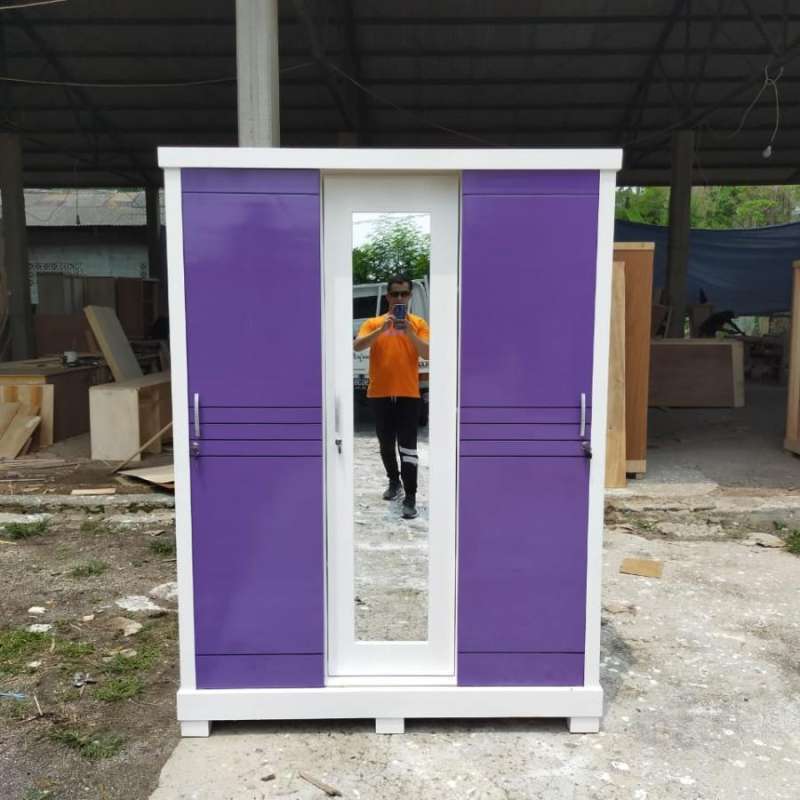 Jual lemari sliding 3 pintu full kaca list putih - Ungu di Seller ...