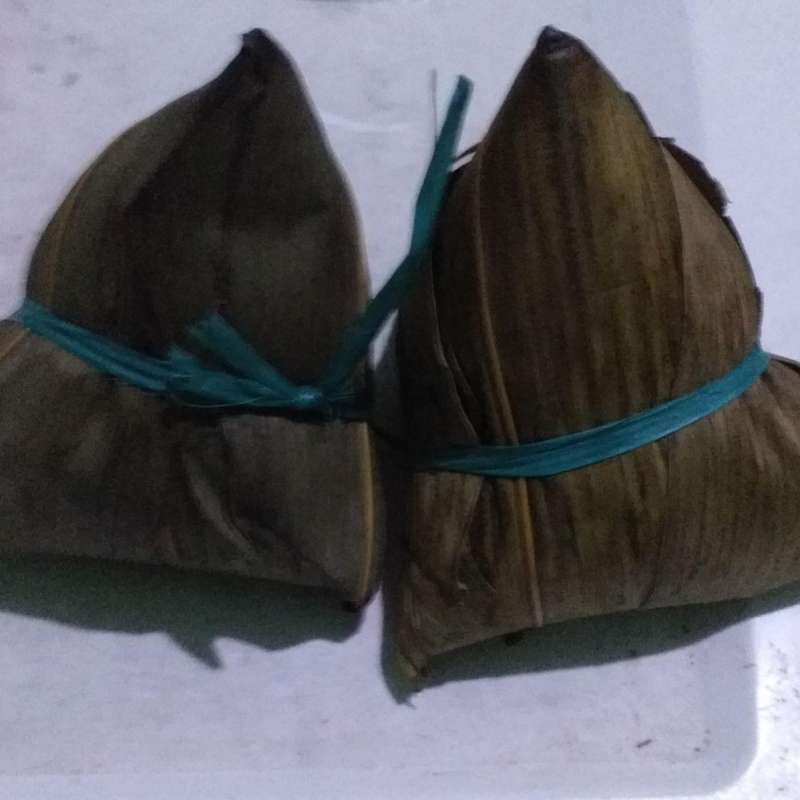 Jual [Ready for eat] Bakcang ayam dan daging sapi isi 2 pcs / pack ...