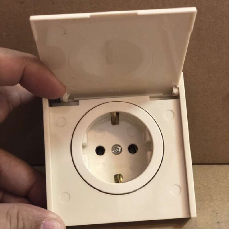 Jual Stop Kontak Tutup Inbow Original Murah - Harga Diskon April 2024 ...