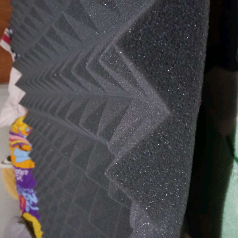 Jual Panel Acoustic Foam Model Pyramid 2x1m Tebal 6cm Di Seller Adam ...