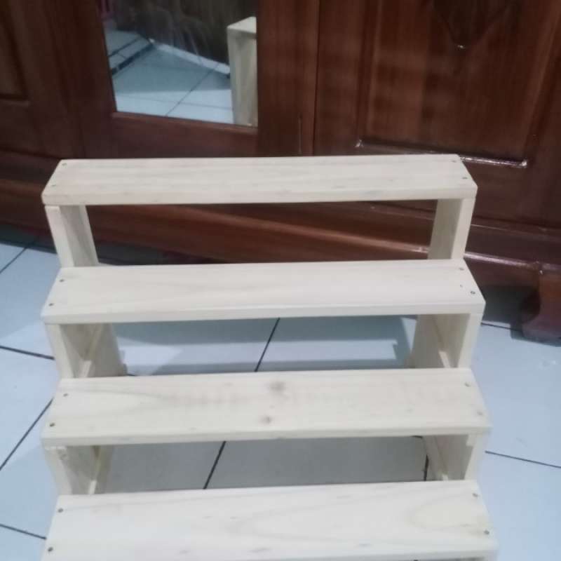 Promo Rak Tangga Pot Bunga Dan Tanaman Minimalis Diskon 29% Di Seller ...