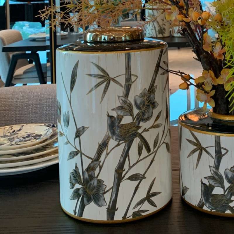 Promo Akira Vase & Jar by Mademoiselle Liem Diskon 23% di Seller ...