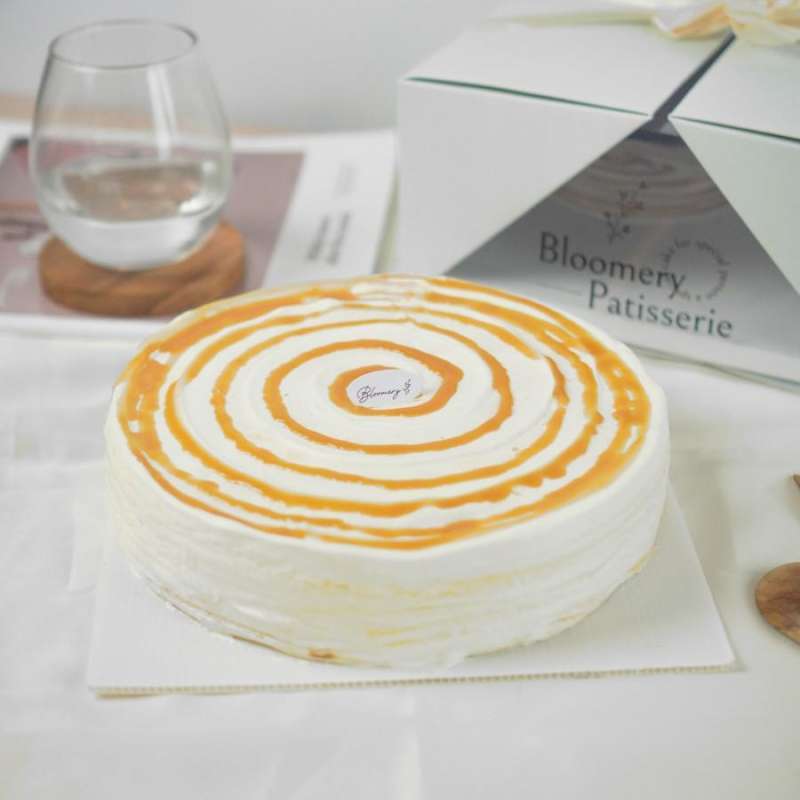 Jual French Vanilla Mille Crepe (Slice/ Whole) di Seller Bloomery Cake ...