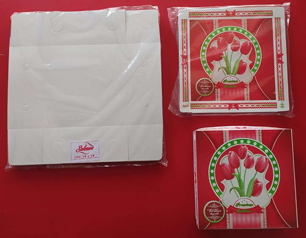 Promo Dus Nasi Kotak Nasi Box Tempat Nasi MOTIF 18 x 18 (50 Pcs) Diskon ...