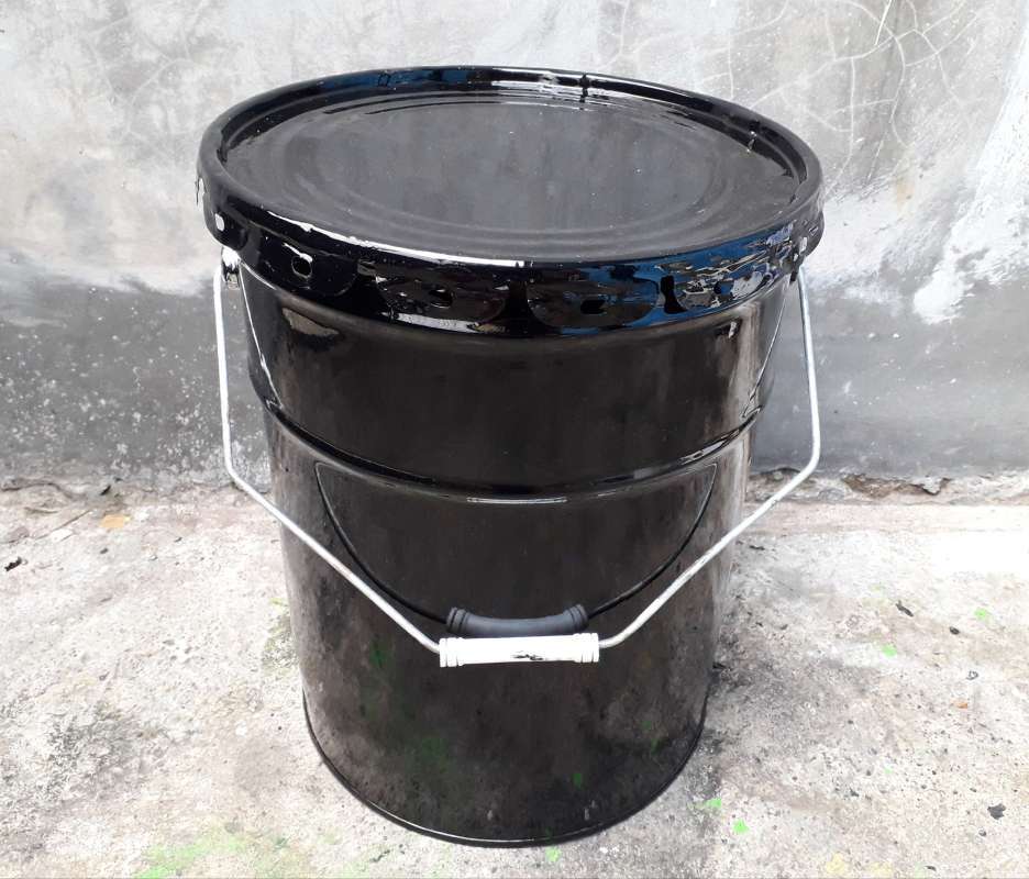 Jual Ember Kaleng 25 Kg. Tempat Sampah Besi. Tempat Bakar Sampah. Tong ...