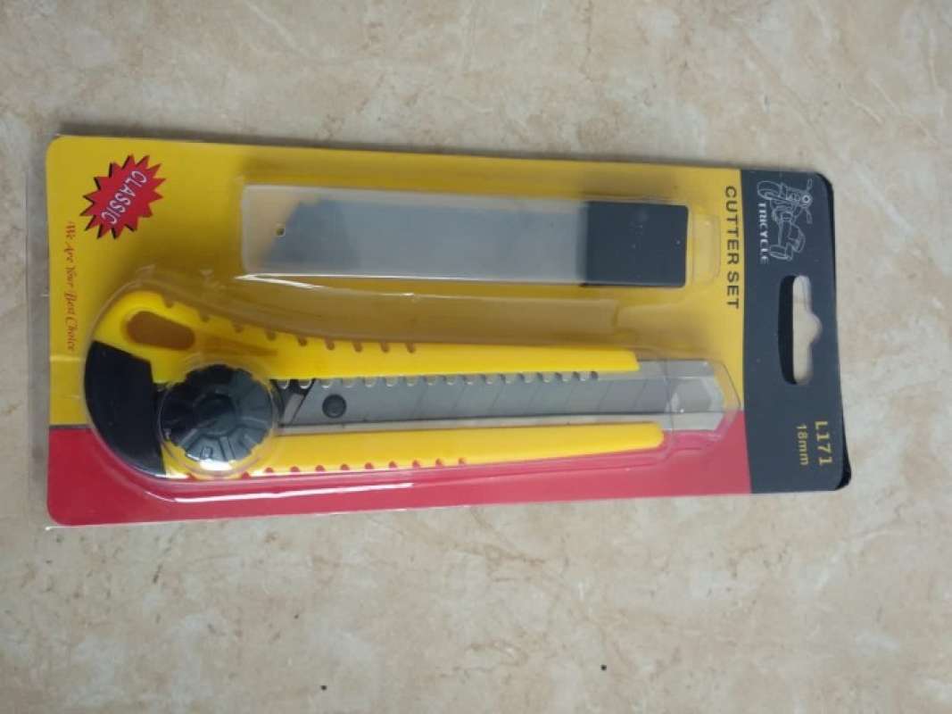 Jual Pisau Cutter Besar Jumbo Sesuai Deskripsi Di Seller Nabati Store ...