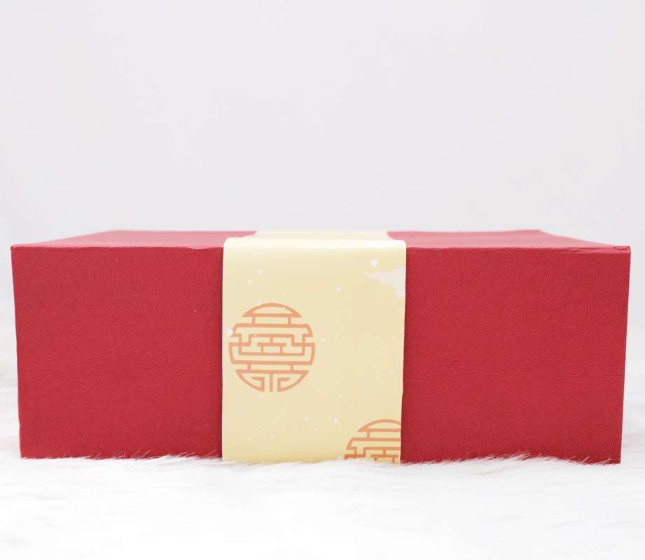 Jual Caviar Wear Gift Box Kotak Kado Box Hampers Hardbox Premium Imlek ...