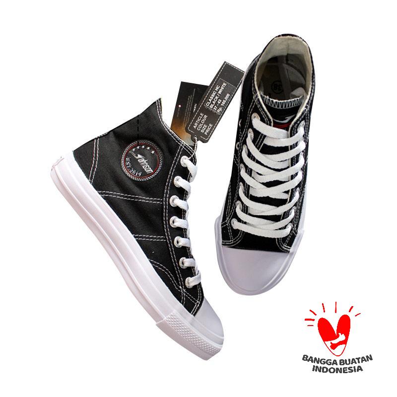 Promo Sepatu Johnson Classic Highcut Sepatu Pria - 41 Black White ...