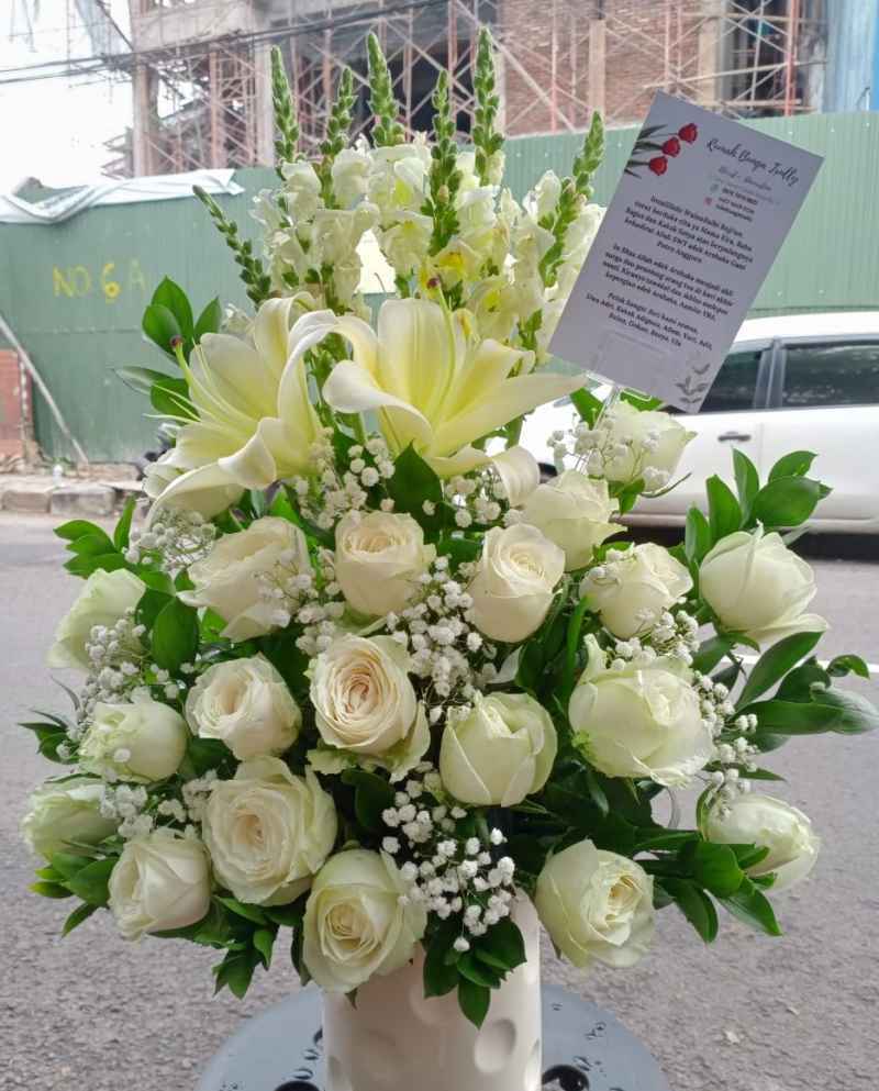 Jual RANGKAIAN BUNGA SEGAR - BUNGA SEGAR - BUNGA MEJA DUKA CITA ...