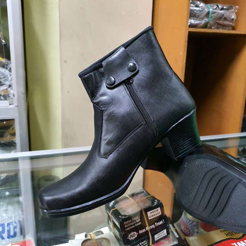 Jual Sepatu Pdl Polwan Dof | sepatu pdl Polwan Dof | Sepatu Pdl Dinas ...