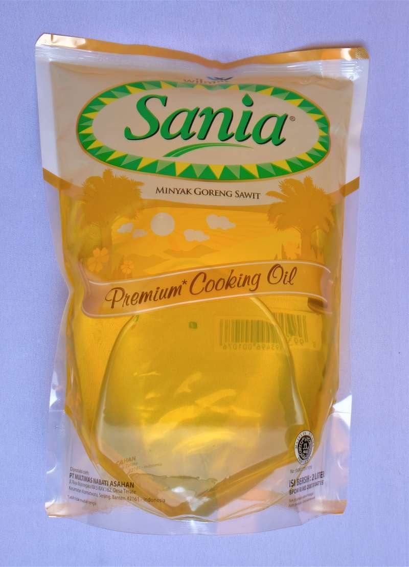 Jual Minyak Goreng Sania Pouch 2 Liter di Seller Adima Dwitunggal Jaya ...