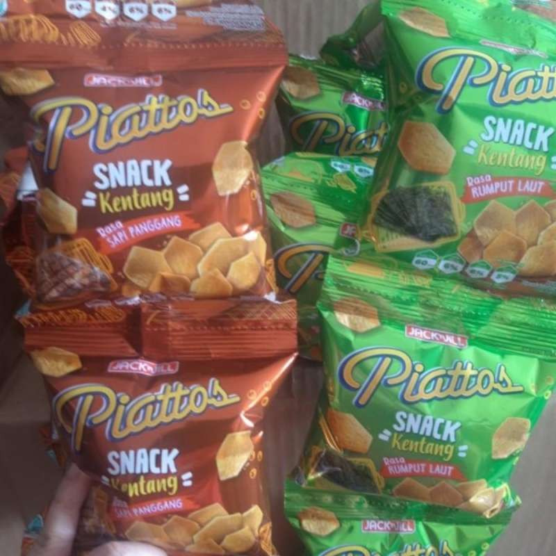 Jual Piatos Rasa Sapi Panggang 1 renceng ( isi 10 Pcs) di Seller Rita ...
