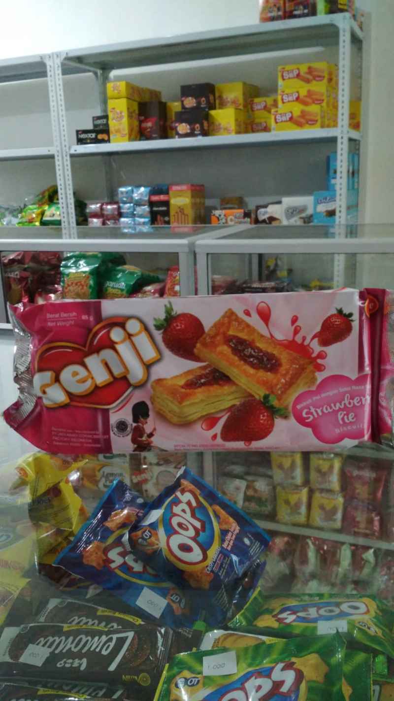 Jual Monde Genji Biskuit Pai dengan Selai Rasa Lemon pie/ Strawberry ...