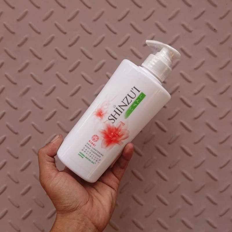 Jual Sabun Mandi Cair Shinzui Kirei Botol Pump 500ml 500 Ml Di Seller ...