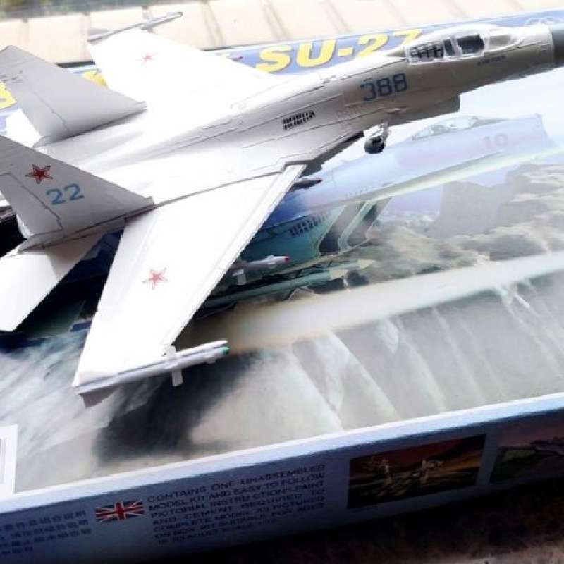 Jual Model kit Sukhoi Su-27 Rusia Pesawat Tempur Miniatur di Seller ...