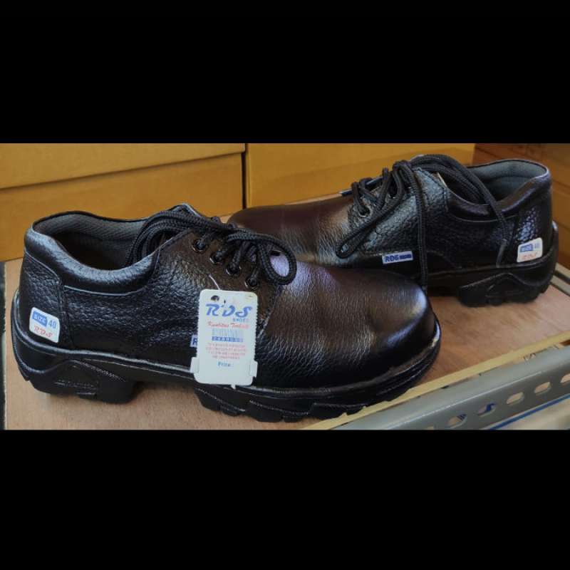 Jual Sepatu Kulit/sepatu Safety/ Safety Shoes Model Pendek Tali,merk ...