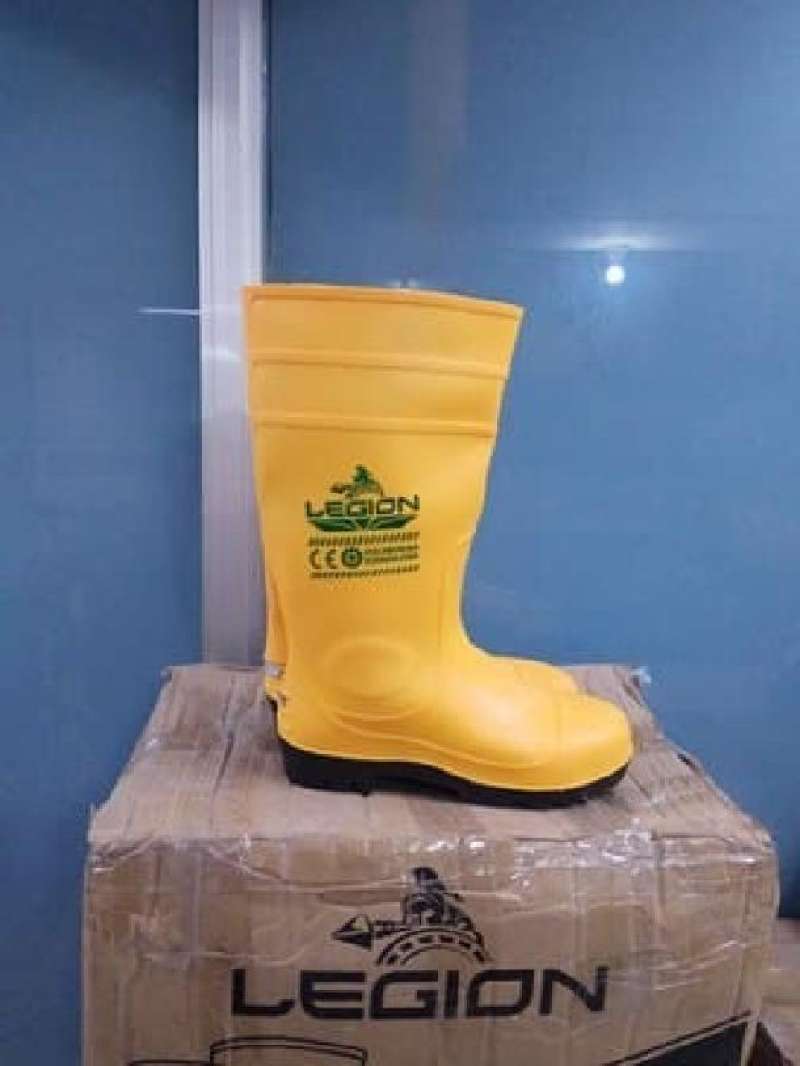 Promo Sepatu Boot Safety Rubber Legion Ujung Besi Jogja Solo Semarang ...