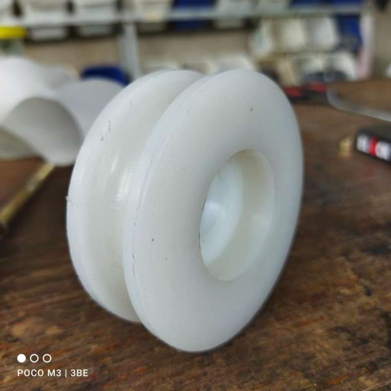 Jual Roda pagar nilon 7,5cm tanpa casing 8 n' bearing pintu besi ...