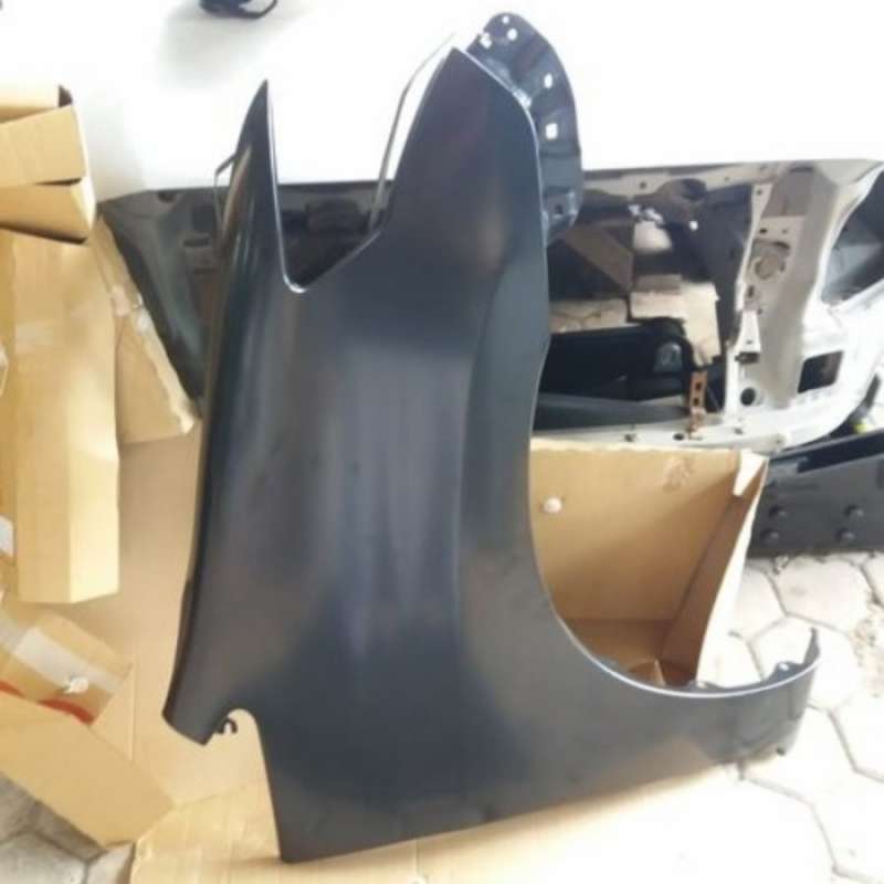 Jual Spakbor Fender depan Innova 2012-2015 harga satuan Ready di Seller ...