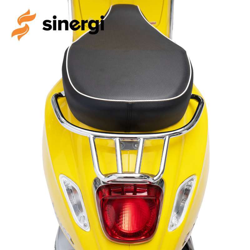 Jual Sporty Rear Rack For Vespa Primavera / Sprint (chrome / Black ...