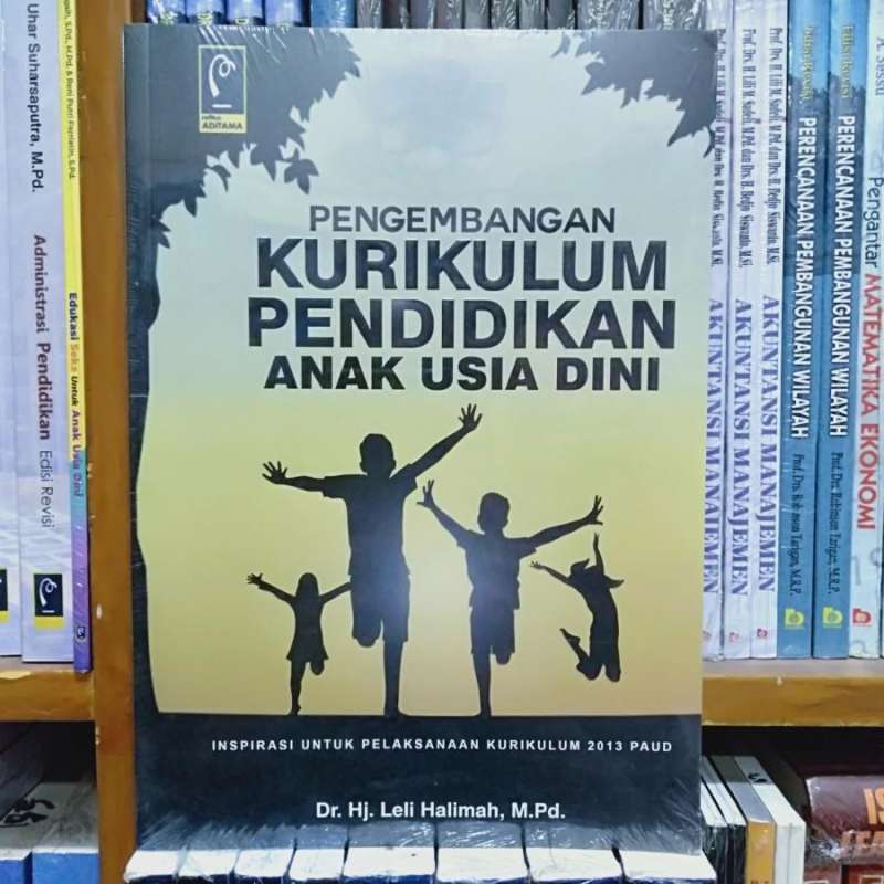 Jual BUKU PENGEMBANGAN KURIKULUM PENDIDIKAN ANAK USIA DINI di Seller ...