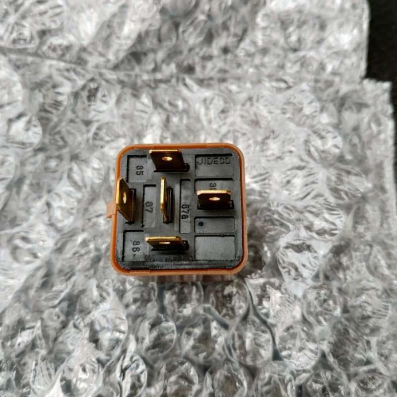 Jual Relay Charge Dinamo Alternator Panther Kapsul / Elf Original Di ...