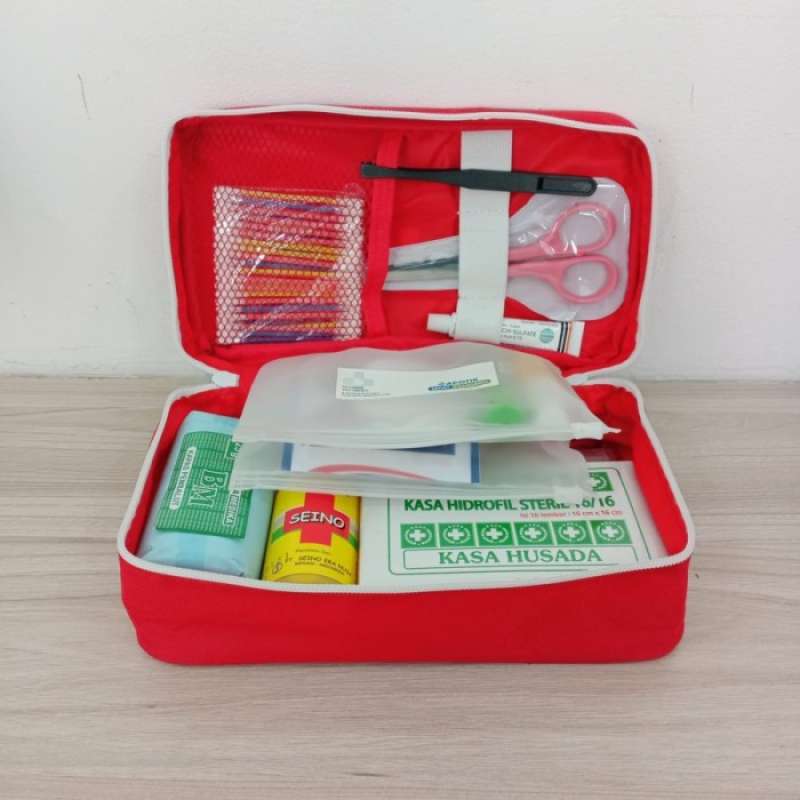 Promo KOTAK P3K LENGKAP TAS + ISI / FIRST AID KIT POUCH TRAVEL / TAS ...
