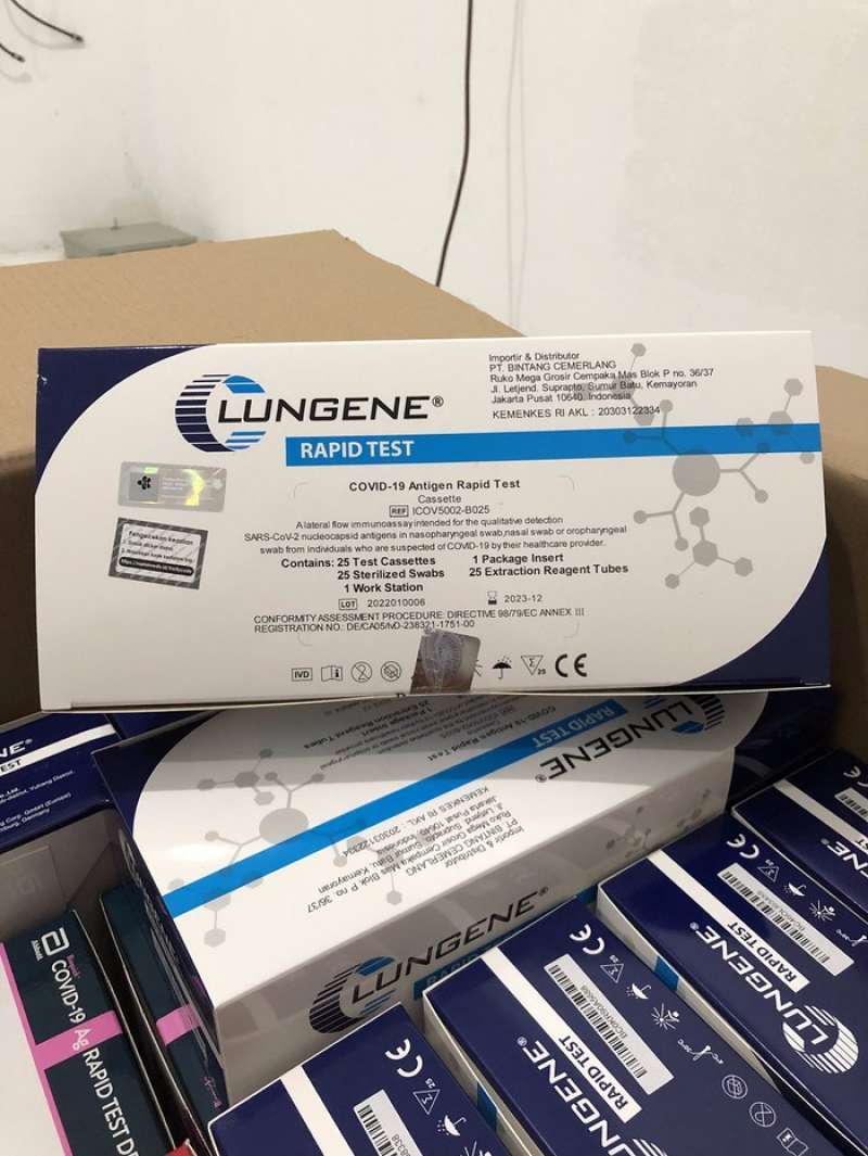 Jual Lungene Biru Rapid Test Swab Antigen | Clungene Blue - 1 Box 25 ...
