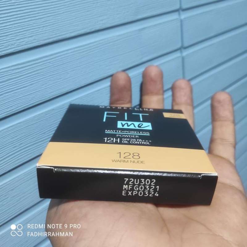 Promo Maybelline Fit Me 12H Oil Control Powder - 128 Warm Nude Diskon ...