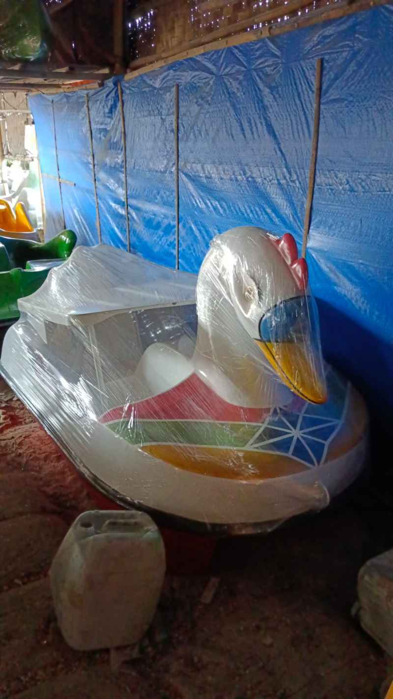 Jual Jual Permainan Wahana Air Sepeda Air Angsa Mini Ready Di Seller ...