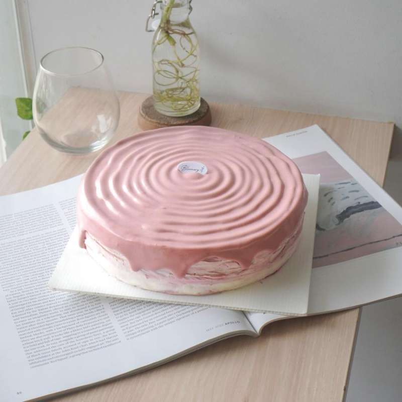 Jual Red Velvet Mille Crepe (slice/ Whole) Di Seller Bloomery Cake ...