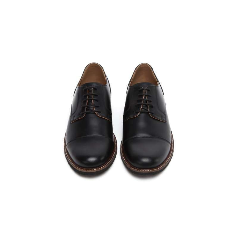 15 Rekomendasi Sepatu Pantofel Pria Terbaik yang Cocok untuk Berbagai ...