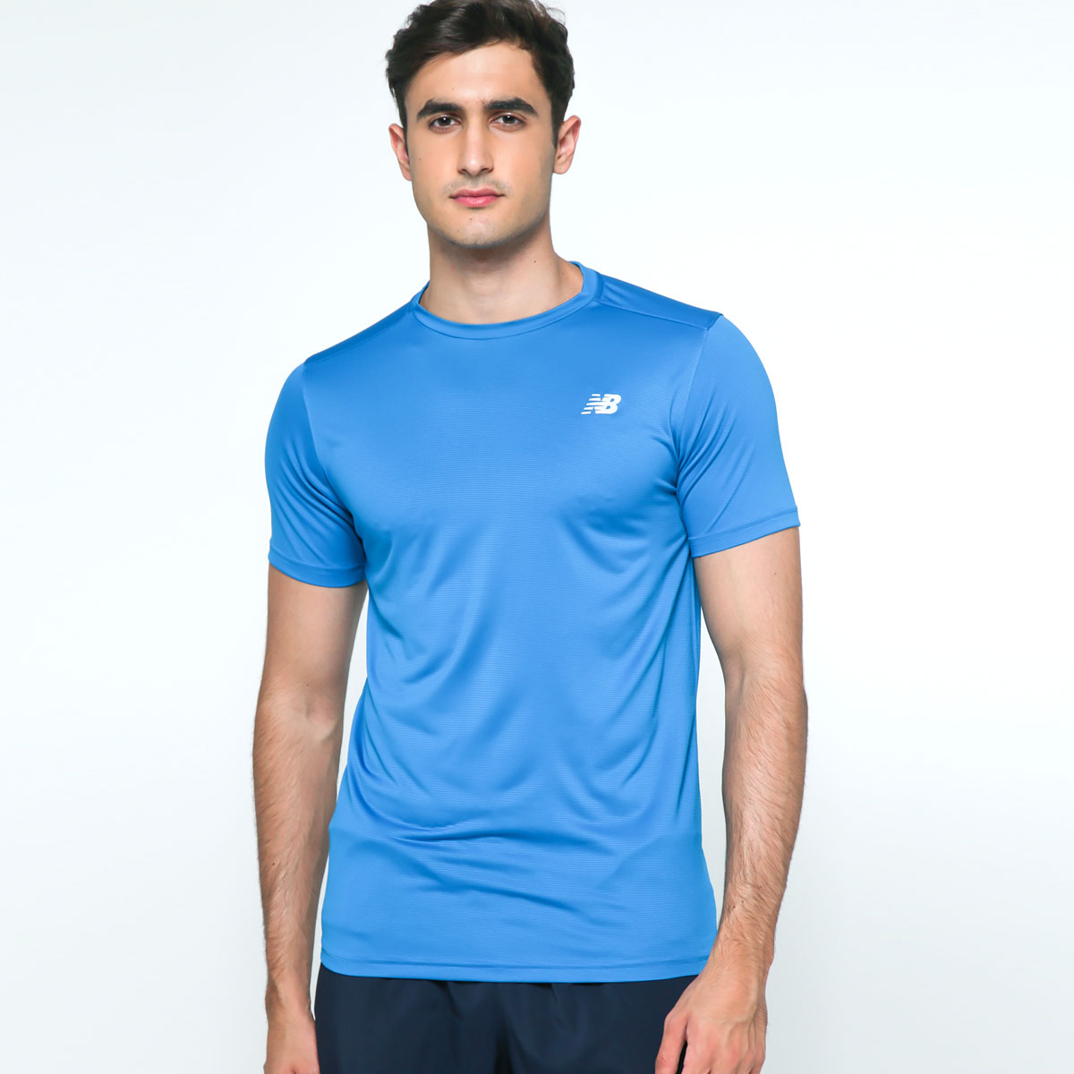 Jual New Balance Men Training Accelerate Short Sleeve Tee [NEWAMT03203W ...