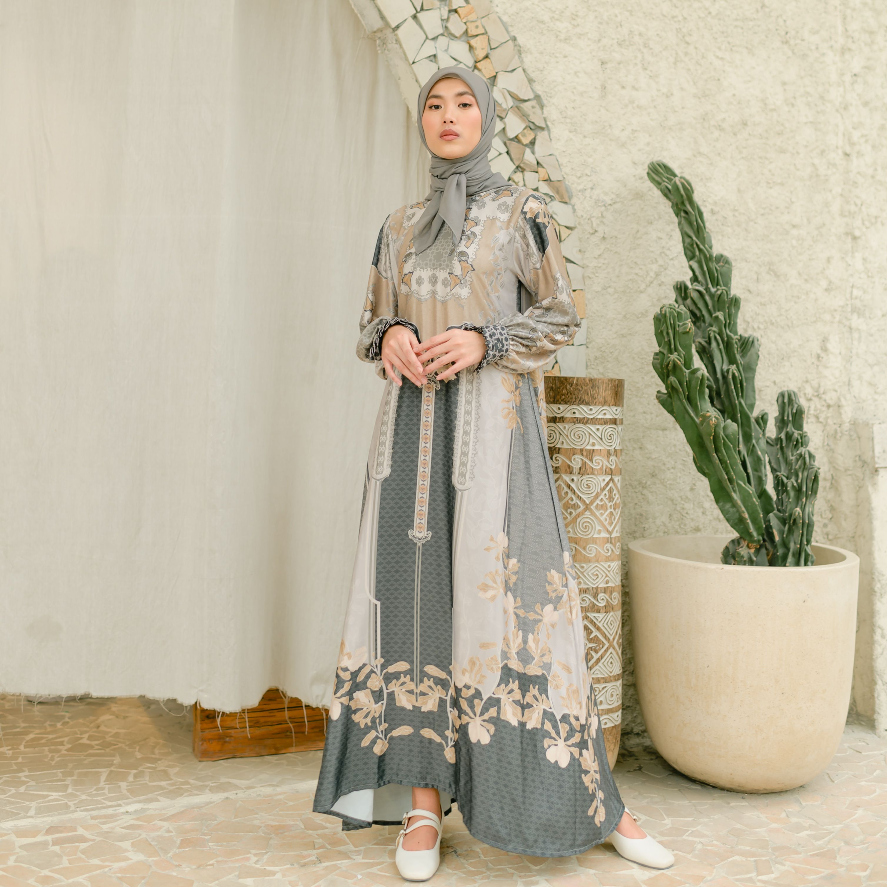 Jual Kamima Magani Series Ganggi Dress Smoke Grey di Seller Kamima ...