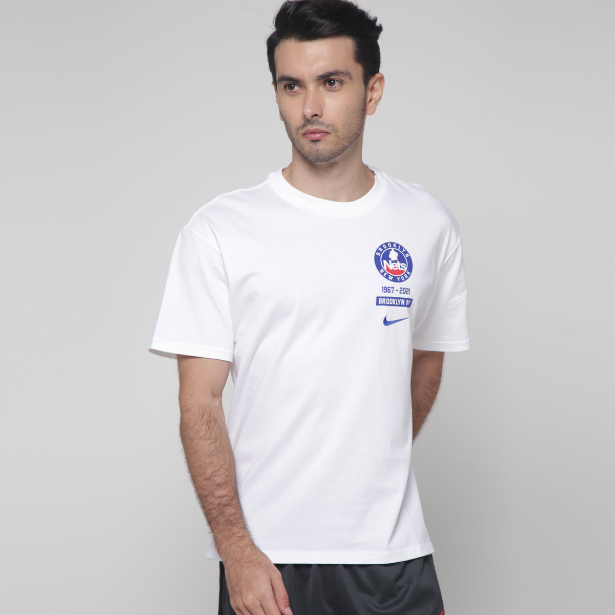 Jual NIKE Men Basketball Brooklyn Nets Courtside Mmt Story Short Sleeve ...