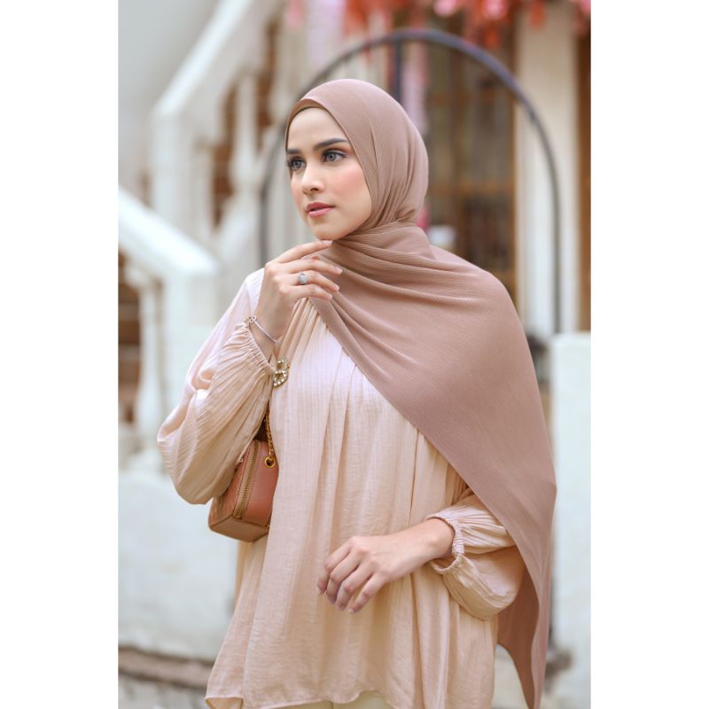 Jual Buttonscarves Everyday Pleated Shawl - Stucco Di Seller ...