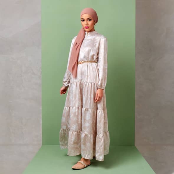 15 Rekomendasi Dress Gaya Stylish dan Elegan - Blibli Friends